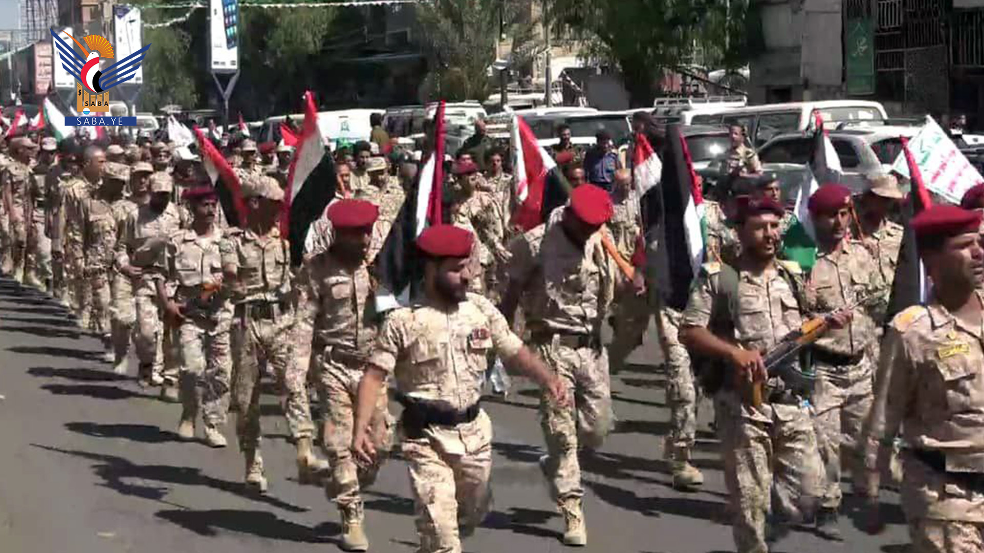 مسيرة وعرض رمزي بمديرية الوحدة تأييدا ودعما لعملية طوفان الأقصى