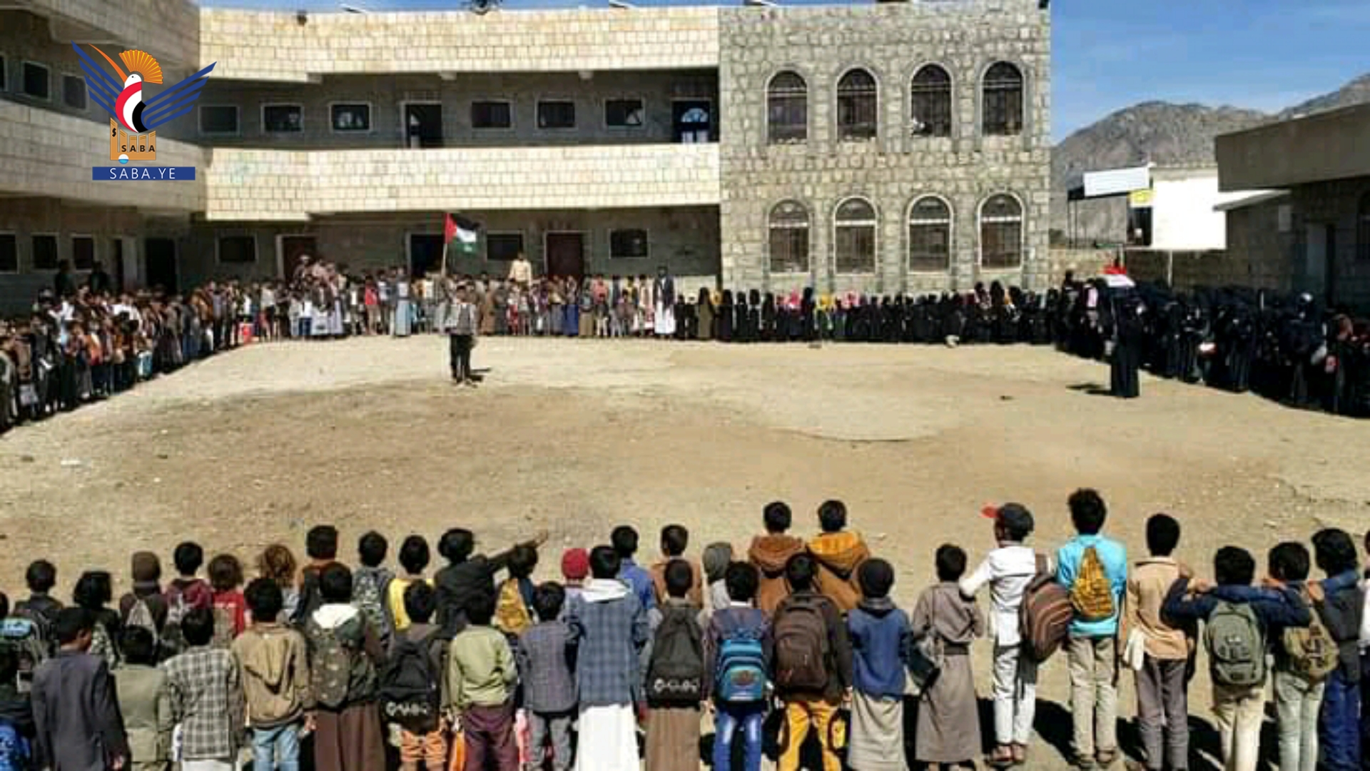 وقفات طلابية في ريمة تنديدا بمجازر العدو الصهيوني في قطاع غزة سبأنت