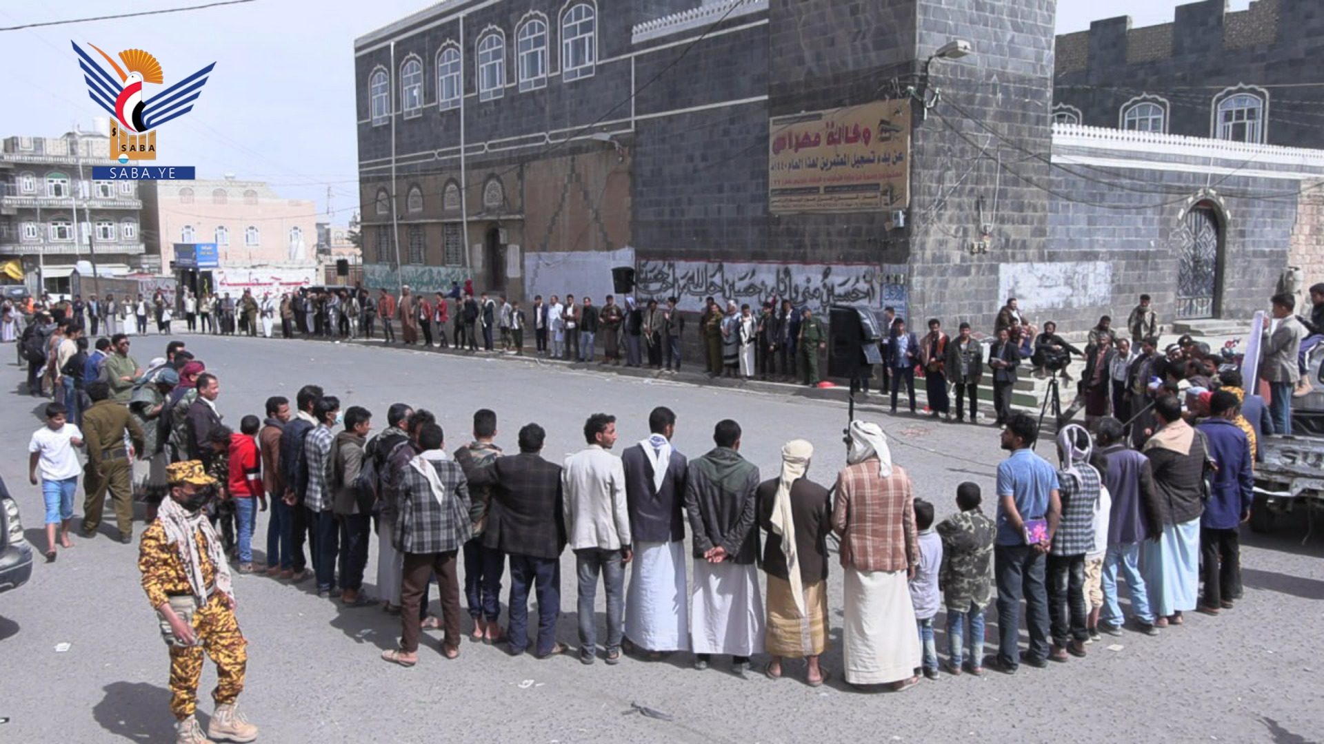 وقفات في محافظة ذمار تنديداً بالعدوان الأمريكي البريطاني سبأنت